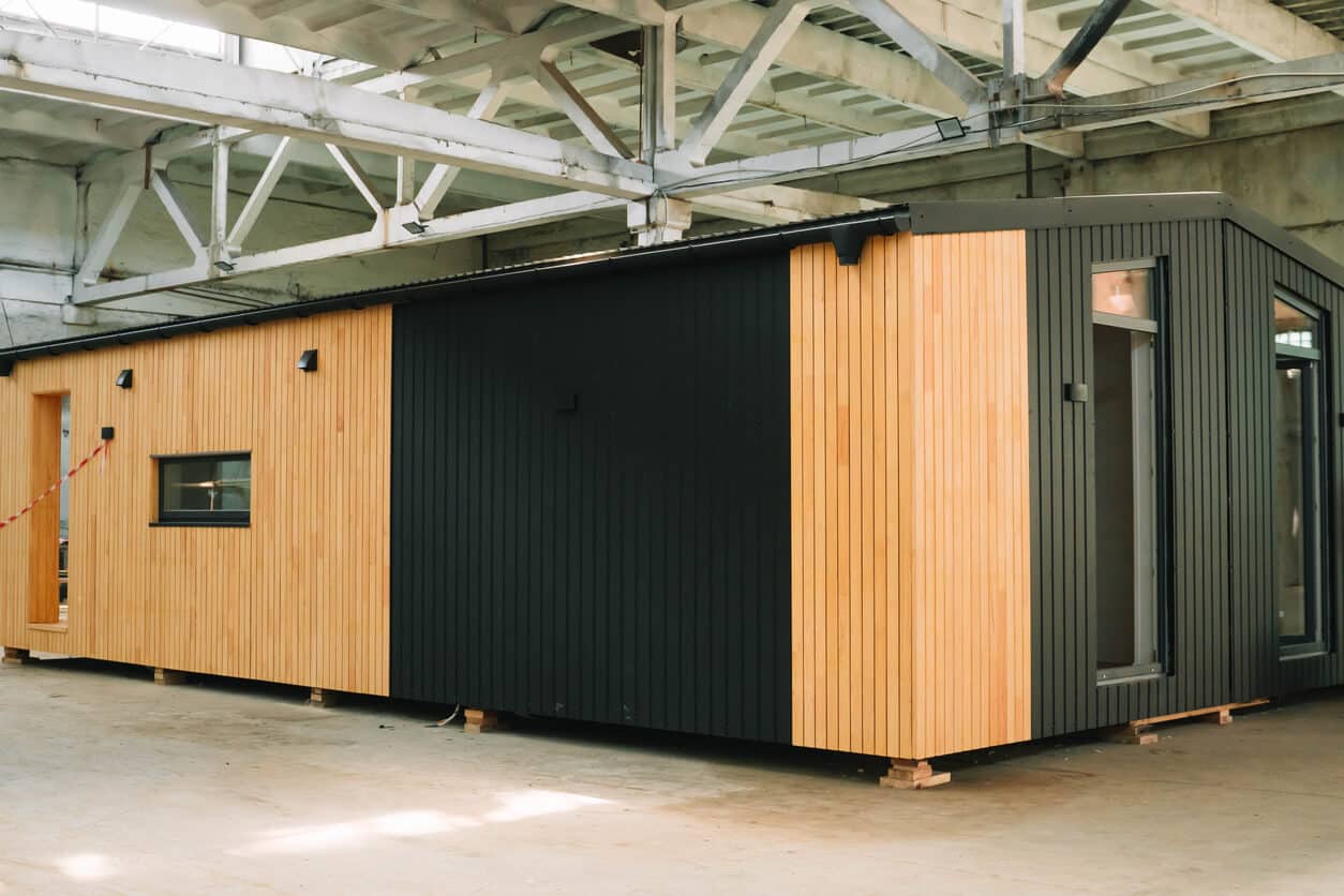What Is the Difference Between Modular and Prefab Homes?